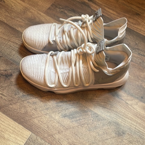 Nike | Shoes | Nike Kd Still Kd Sz 9 Kevin Durant | Poshmark